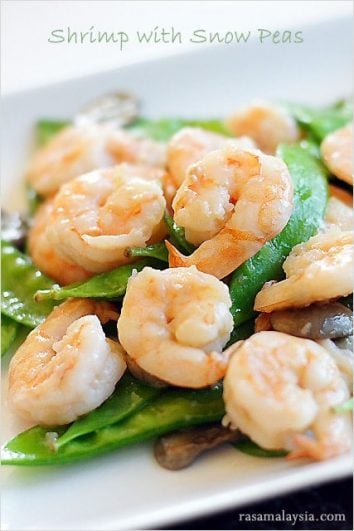 Shrimp with Snow Peas (Asian Gingered Stir-fry Recipe) - Rasa Malaysia