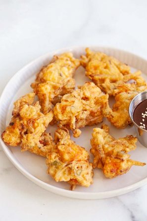 Shrimp Fritters (Extra Crispy!) - Rasa Malaysia