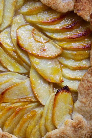 Apple Tart Recipe (Extra Buttery & Flaky Crust!) - Rasa Malaysia