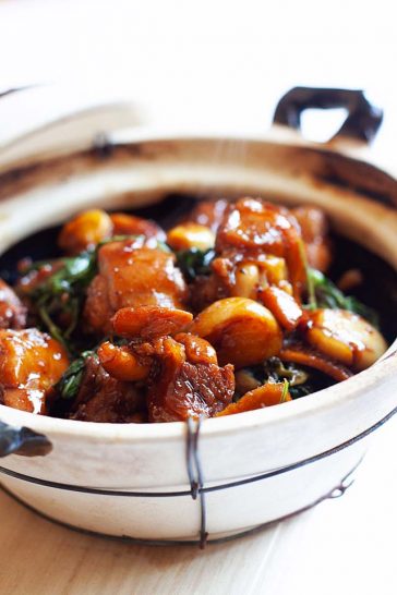 Three Cup Chicken - Taiwanese San Bei Ji - Rasa Malaysia