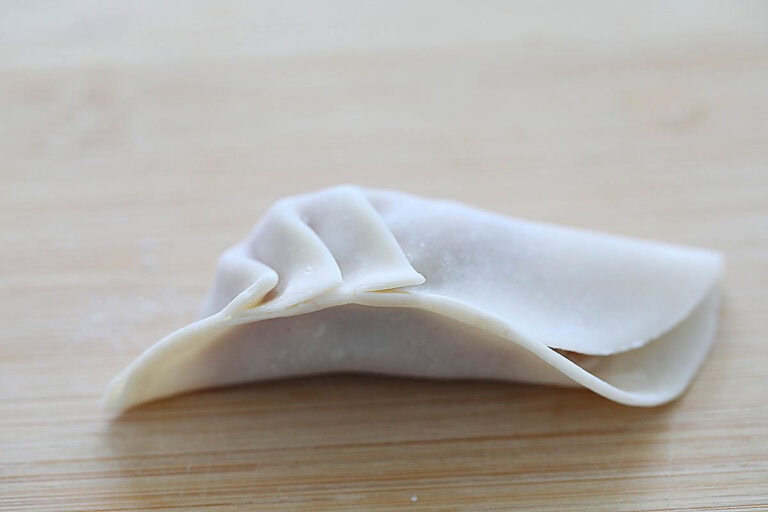 Steamed Dumplings (with Pork and Shrimp) - Rasa Malaysia