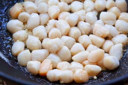 Lemon Butter Sauteed Scallops - Rasa Malaysia
