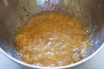 Best Banana Bread Recipe (Extra Moist and Soft!) - Rasa Malaysia
