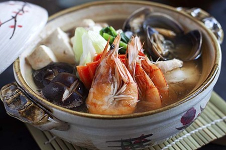Nabe (Yosenabe/Japanese Hot Pot) - Rasa Malaysia