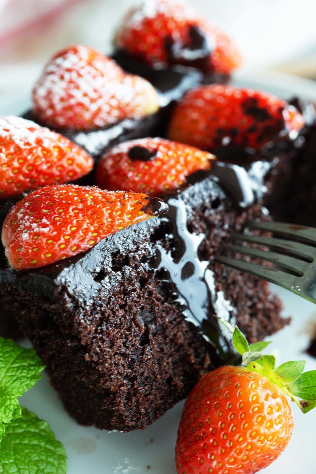 Chocolate Cake (Moist and the Best!) - Rasa Malaysia