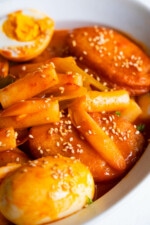 Spicy Korean Rice Cake (Tteobokki) - Rasa Malaysia