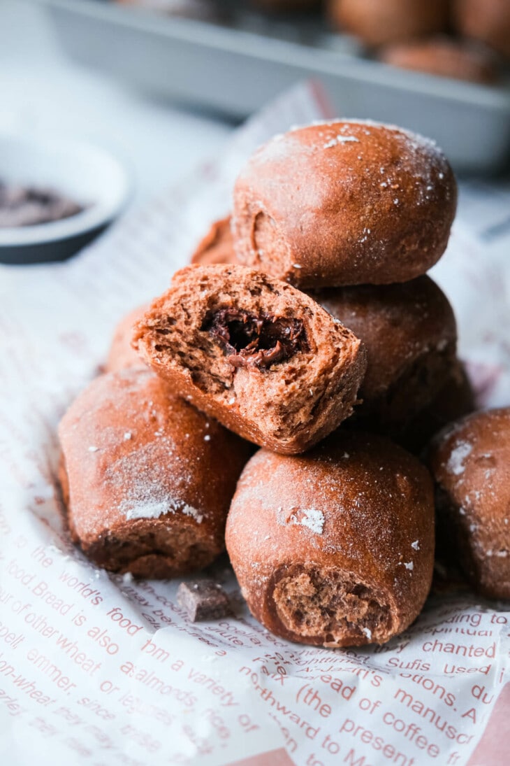Double Chocolate Milk Buns - Rasa Malaysia - Street Food Spectacle