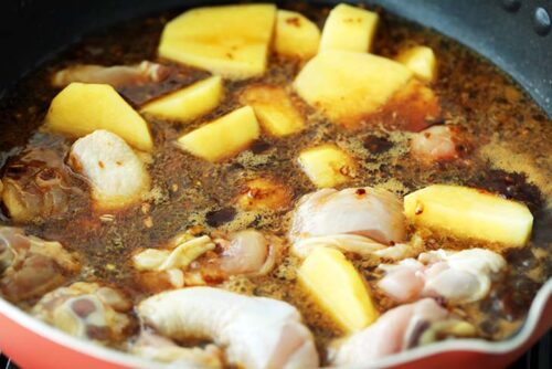 Nyonya Chicken and Potato Stew (Ayam Pongteh) - Rasa Malaysia