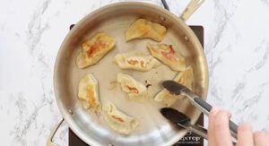 Chinese Chicken Dumplings (Crispy and Juicy) - Rasa Malaysia