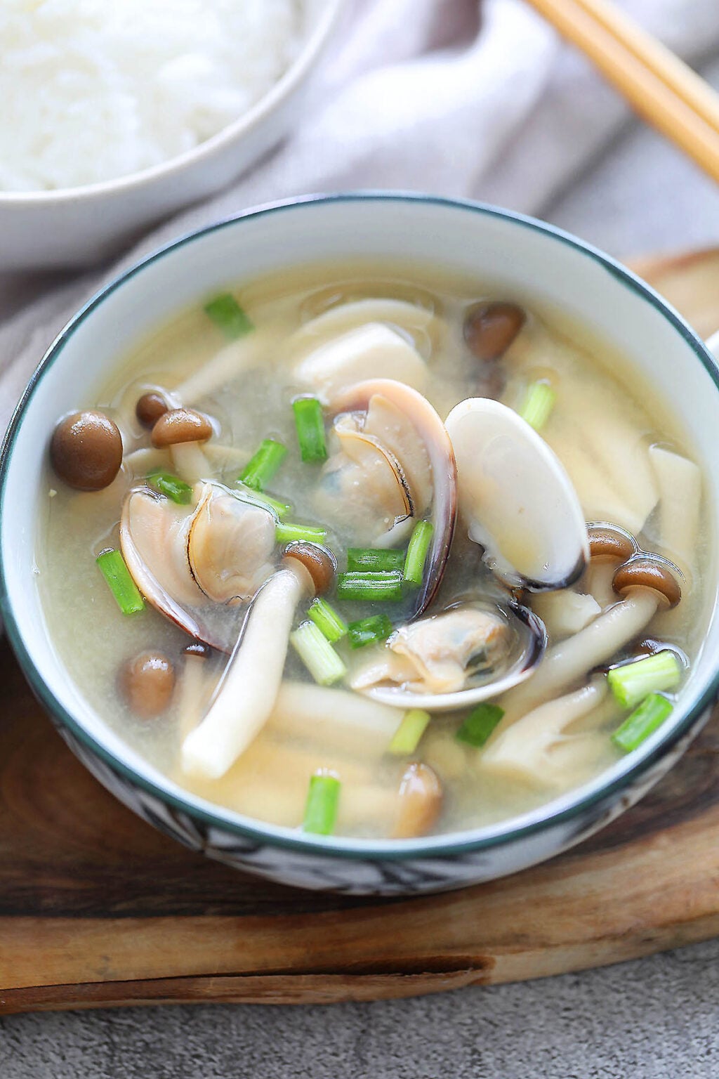 Miso Soup with Clams - Rasa Malaysia